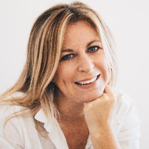 Helen Joubert's Instagram, Twitter & Facebook on IDCrawl