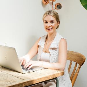 Rachel Pettit's Instagram, Twitter & Facebook on IDCrawl